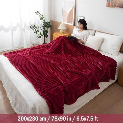 Buy Stylish Maroon Striped Fleece Blanket – HOKIPO | Har Ghar ka Humsafar