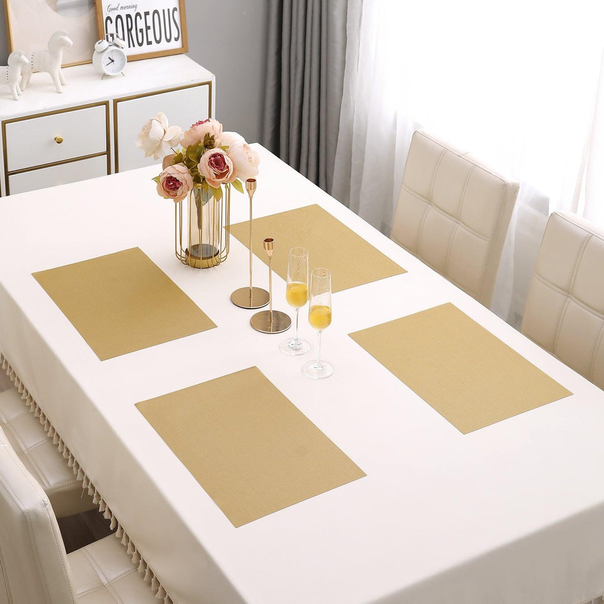 PVC Dining Table Mats, Golden – HOKIPO | Har Ghar ka Humsafar