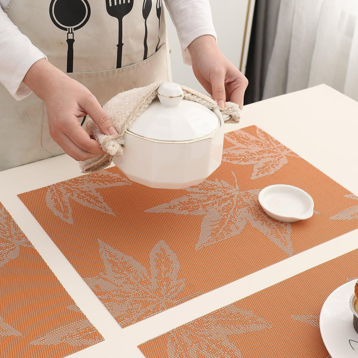 PVC Dining Table Mats, Orange Maple Leaf – HOKIPO | Har Ghar ka Humsafar